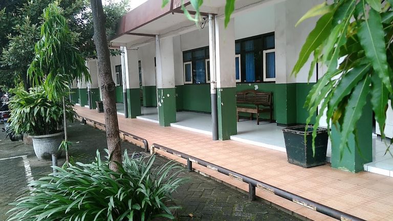 Maukuliah | Universitas Nusantara PGRI Kediri